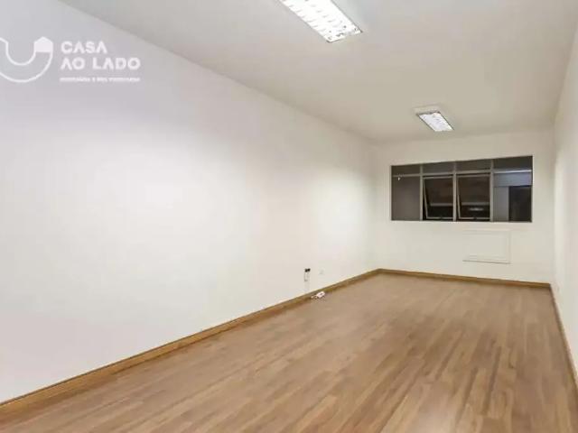 Conj. Comercial / Sala para Locação em Curitiba/PR Bigorrilho
