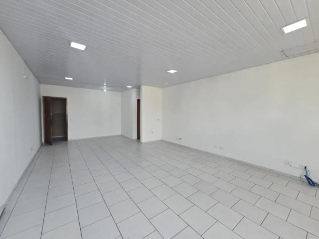 Conj. Comercial / Sala para Locação em Curitiba/PR Hauer