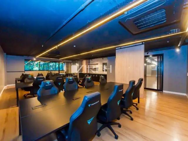 Conj. Comercial / Sala para Locação em Curitiba/PR Mossunguê