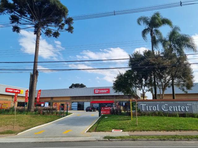 Conj. Comercial / Sala para Locação em Curitiba/PR Uberaba