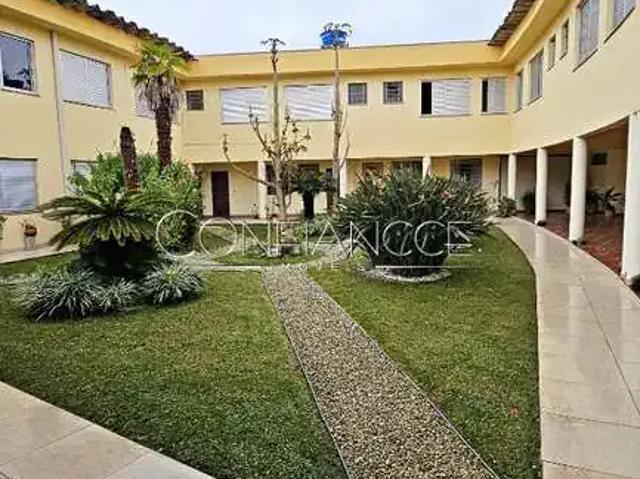 Conj. Comercial / Sala para Locação em Curitiba/PR Uberaba 3 Quartos