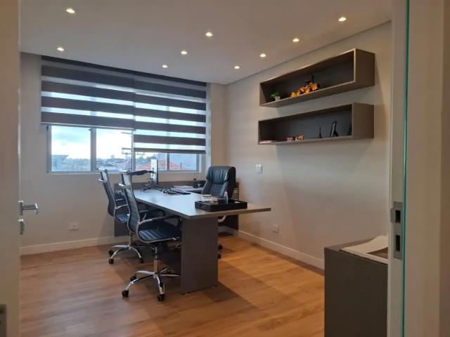 Conj. Comercial / Sala para Locação em Curitiba/PR Xaxim