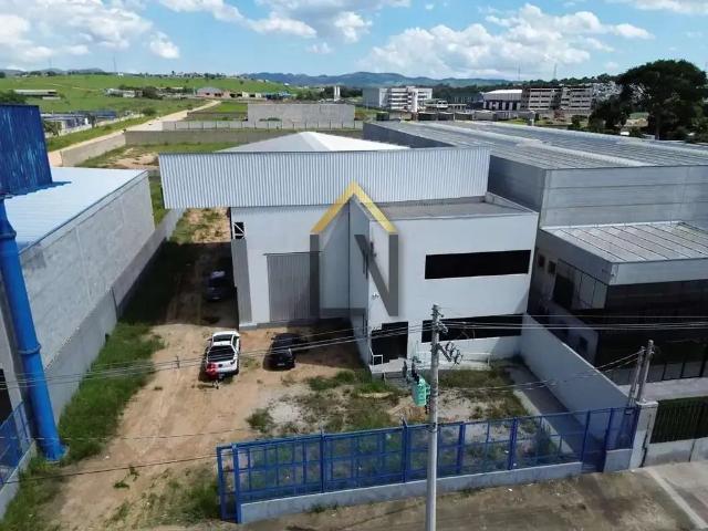 Conj. Comercial / Sala para Locação em Caçapava/SP Bairro do Grama