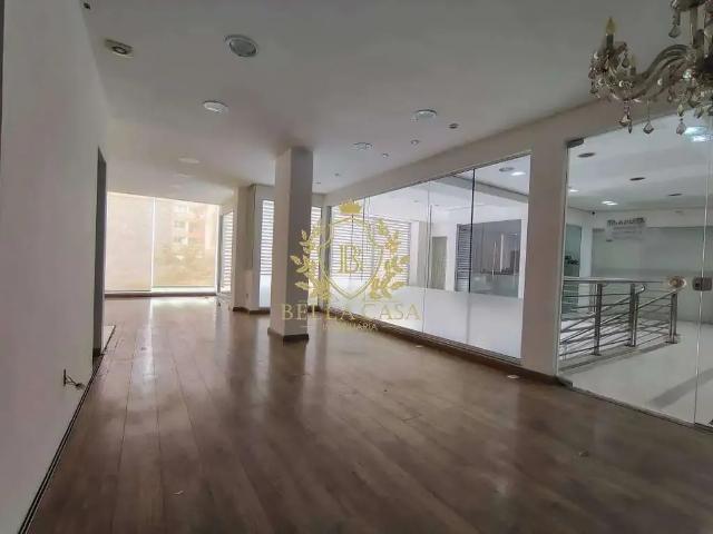Conj. Comercial / Sala para Locação em Cabo Frio/RJ Centro 1 Quartos
