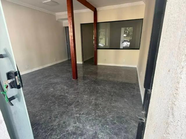 Conj. Comercial / Sala para Locação em Cabo Frio/RJ Palmeiras