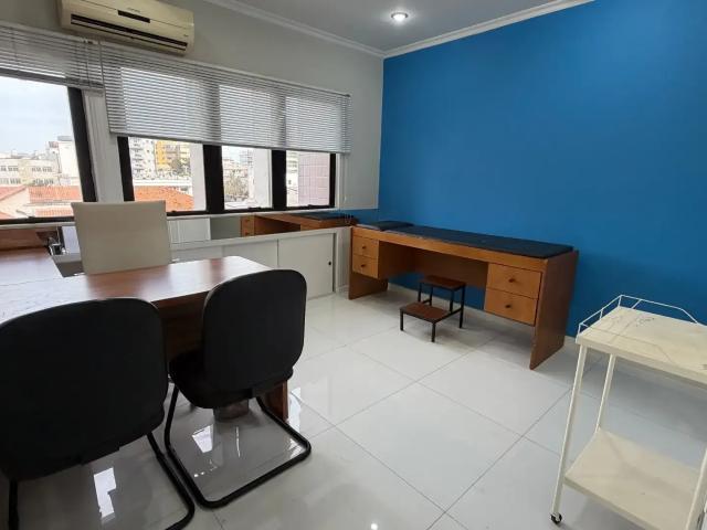 Conj. Comercial / Sala para Locação em Cabo Frio/RJ Passagem