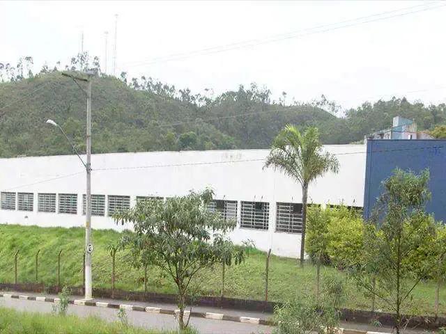 Conj. Comercial / Sala para Locação em Cajamar/SP Centro