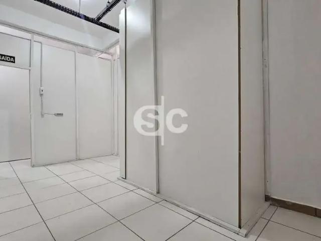 Conj. Comercial / Sala para Locação em Camboriú/SC Santa Regina