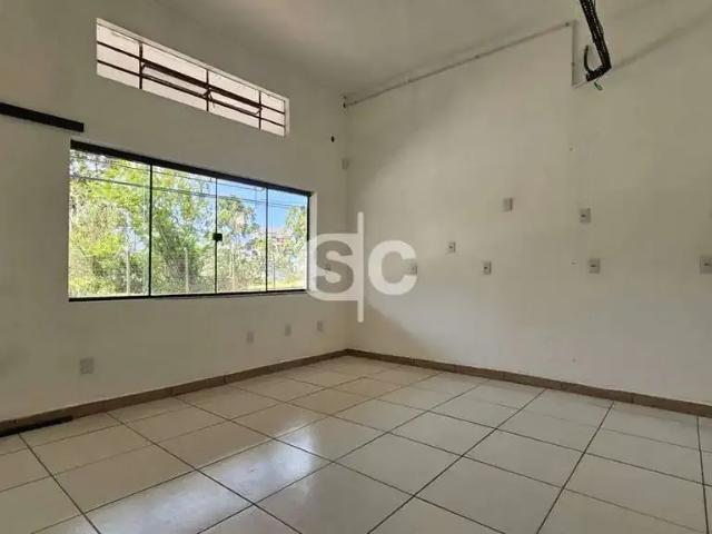 Conj. Comercial / Sala para Locação em Camboriú/SC Santa Regina
