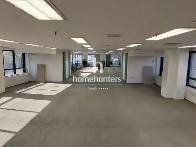 Conj. Comercial / Sala para Locação em Campinas/SP Cambuí