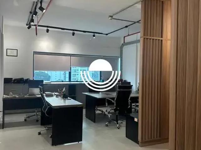 Conj. Comercial / Sala para Locação em Campinas/SP Centro
