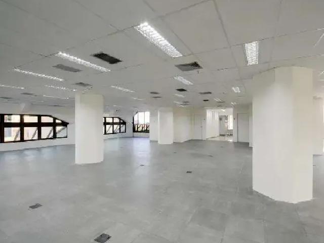 Conj. Comercial / Sala para Locação em Campinas/SP Centro 1 Quartos