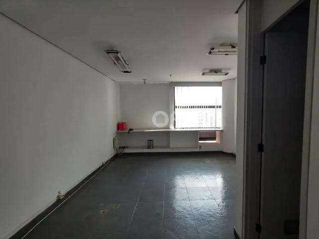 Conj. Comercial / Sala para Locação em Campinas/SP Centro