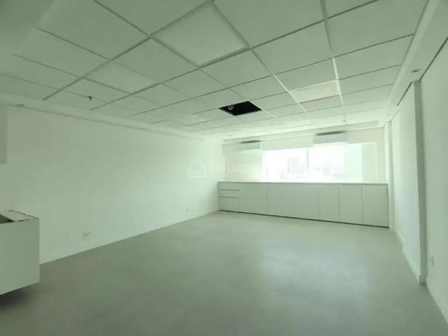 Conj. Comercial / Sala para Locação em Campinas/SP Centro