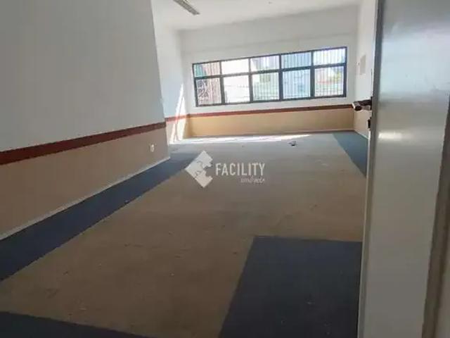 Conj. Comercial / Sala para Locação em Campinas/SP Centro 3 Quartos