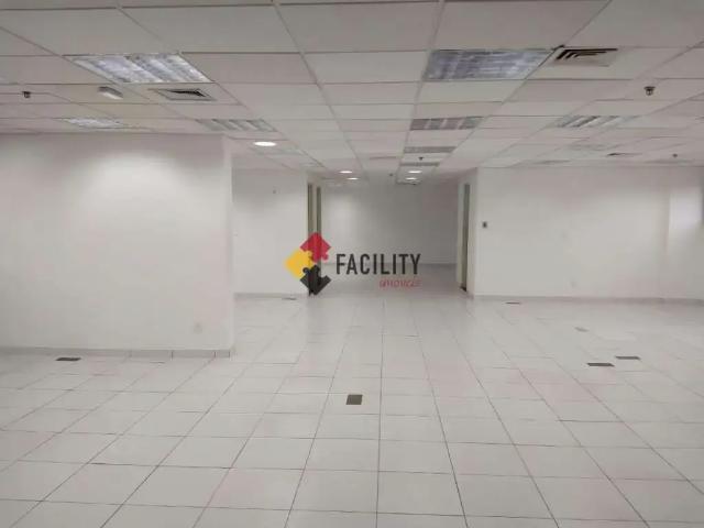 Conj. Comercial / Sala para Locação em Campinas/SP Centro