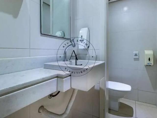 Conj. Comercial / Sala para Locação em Campinas/SP Centro