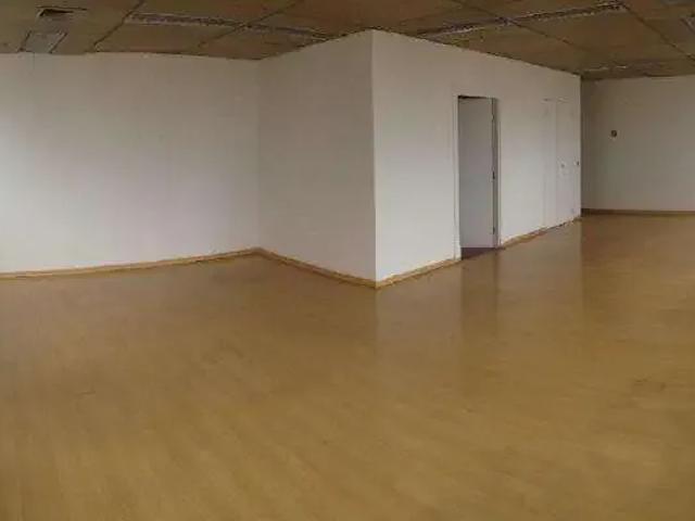 Conj. Comercial / Sala para Locação em Campinas/SP Centro