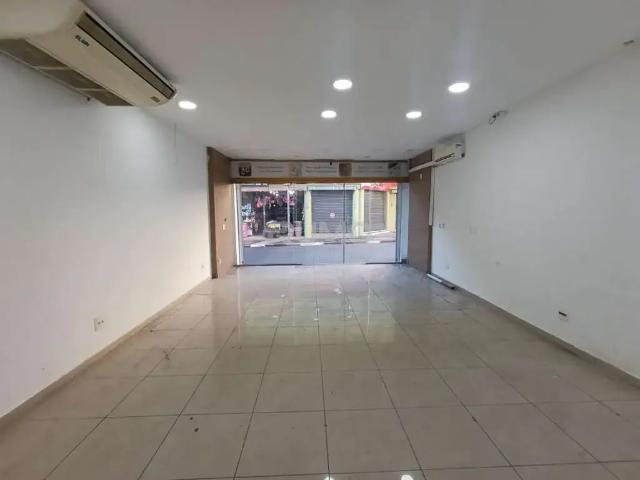 Conj. Comercial / Sala para Locação em Campinas/SP Centro