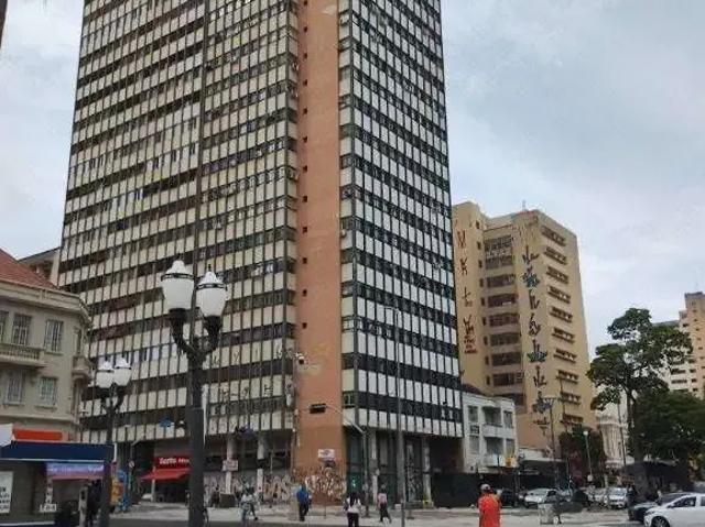 Conj. Comercial / Sala para Locação em Campinas/SP Centro