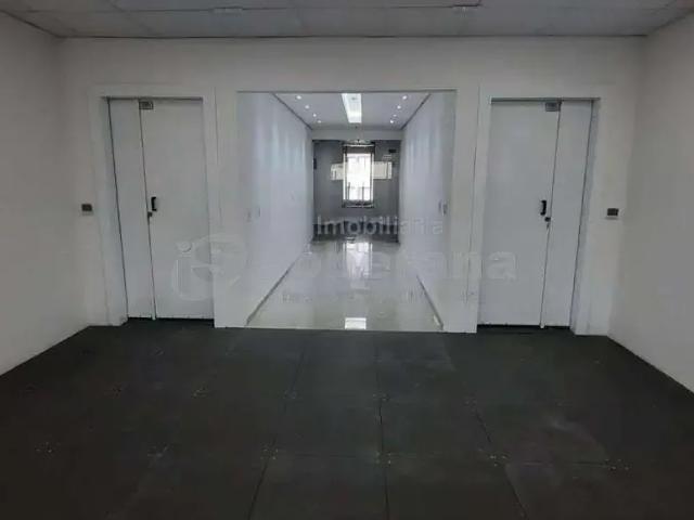 Conj. Comercial / Sala para Locação em Campinas/SP Centro