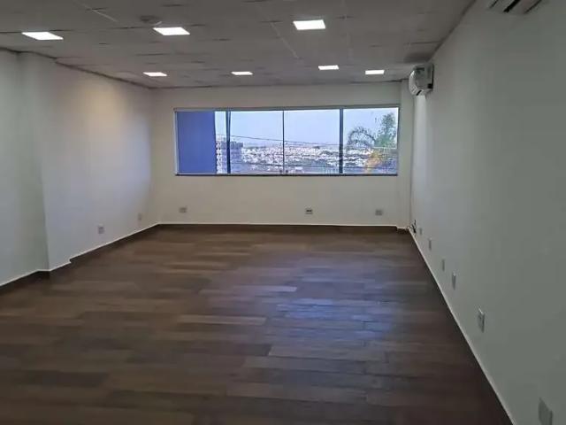 Conj. Comercial / Sala para Locação em Campinas/SP Swiss Park
