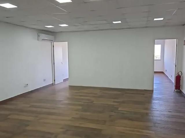 Conj. Comercial / Sala para Locação em Campinas/SP Swiss Park