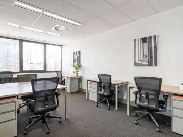 Conj. Comercial / Sala para Locação em Campinas/SP Taquaral