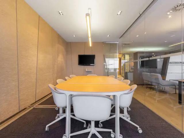 Conj. Comercial / Sala para Locação em Campinas/SP Taquaral