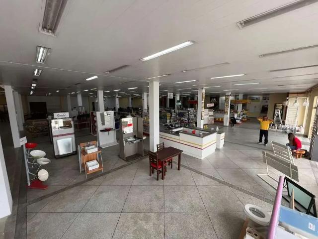 Conj. Comercial / Sala para Locação em Campo Largo/PR Centro