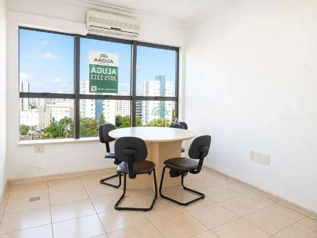 Conj. Comercial / Sala para Locação em Canoas/RS Centro