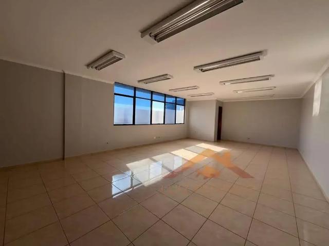 Conj. Comercial / Sala para Locação em Cascavel/PR Centro