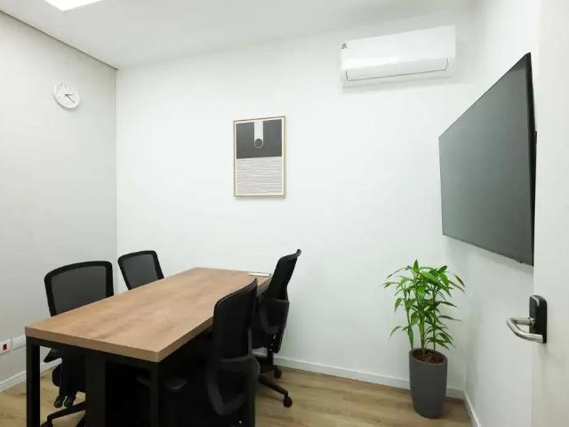 Conj. Comercial / Sala para Locação em Cascavel/PR Centro