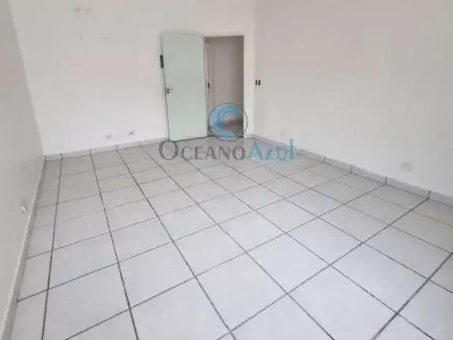 Conj. Comercial / Sala para Locação em Caraguatatuba/SP Centro