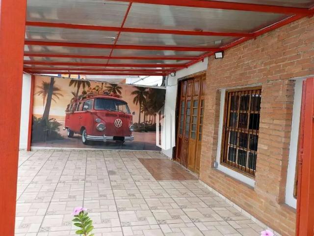 Conj. Comercial / Sala para Locação em Caraguatatuba/SP Centro