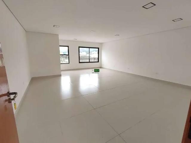 Conj. Comercial / Sala para Locação em Caraguatatuba/SP Centro