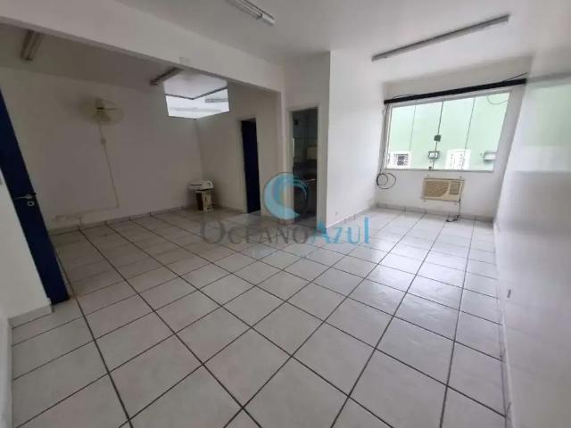 Conj. Comercial / Sala para Locação em Caraguatatuba/SP Centro
