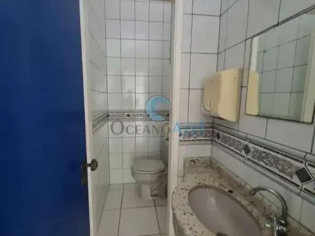 Conj. Comercial / Sala para Locação em Caraguatatuba/SP Centro