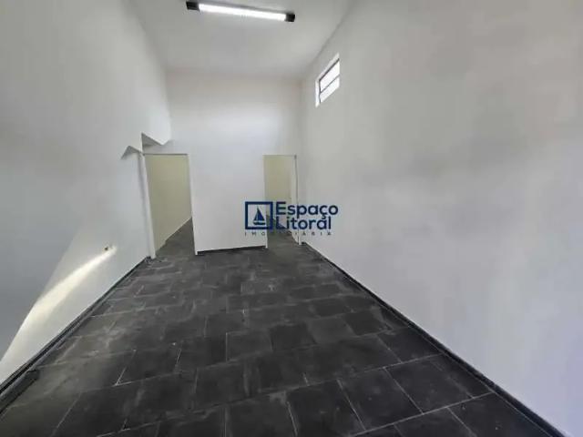 Conj. Comercial / Sala para Locação em Caraguatatuba/SP Centro