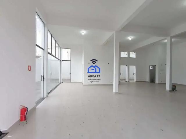 Conj. Comercial / Sala para Locação em Caraguatatuba/SP Centro