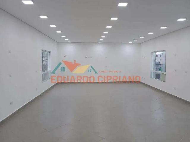 Conj. Comercial / Sala para Locação em Caraguatatuba/SP Centro