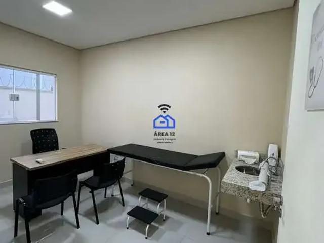 Conj. Comercial / Sala para Locação em Caraguatatuba/SP Indaiá