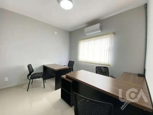 Conj. Comercial / Sala para Locação em Caraguatatuba/SP Sumaré
