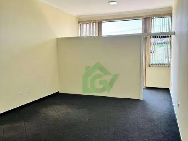 Conj. Comercial / Sala para Locação em Caraguatatuba/SP Sumaré
