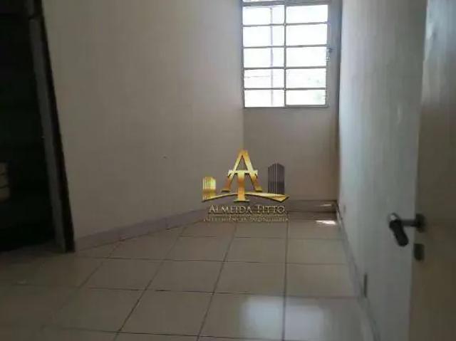 Conj. Comercial / Sala para Locação em Carapicuíba/SP Centro