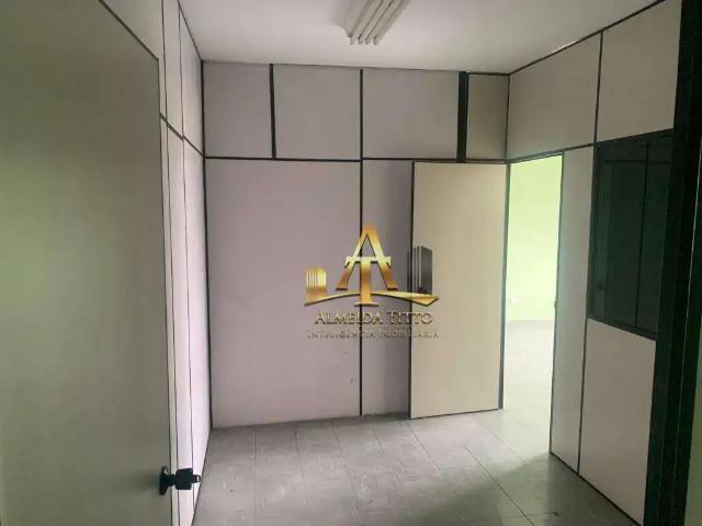 Conj. Comercial / Sala para Locação em Carapicuíba/SP Centro