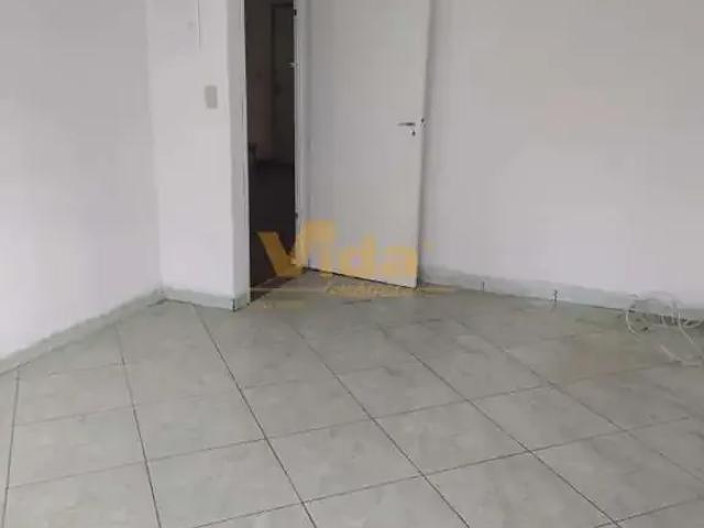 Conj. Comercial / Sala para Locação em Carapicuíba/SP Centro