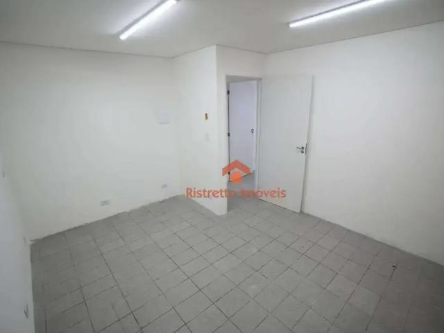 Conj. Comercial / Sala para Locação em Carapicuíba/SP Pousada dos Bandeirantes