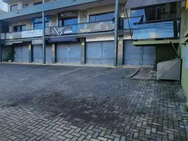 Conj. Comercial / Sala para Locação em Colombo/PR Centro