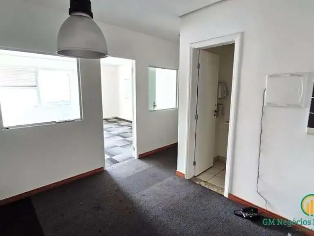 Conj. Comercial / Sala para Locação em Cotia/SP Granja Viana